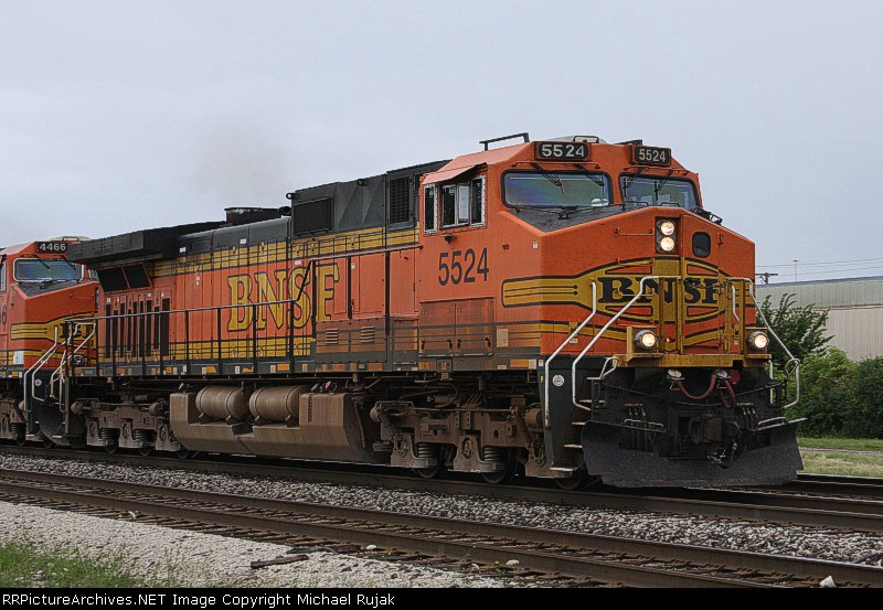 BNSF 5524